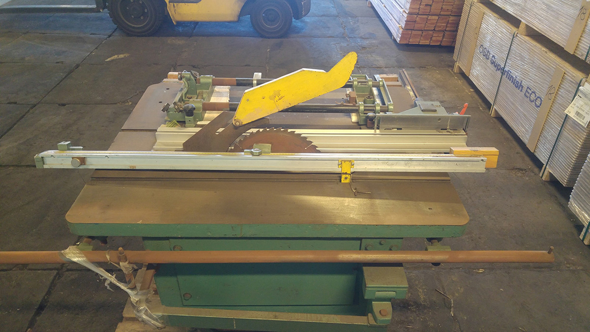 Dřevo Ostrava - palubky, stavební dřevo, osb desky